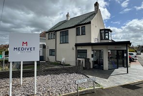Vet in Beeston | Open Saturdays | Medivet